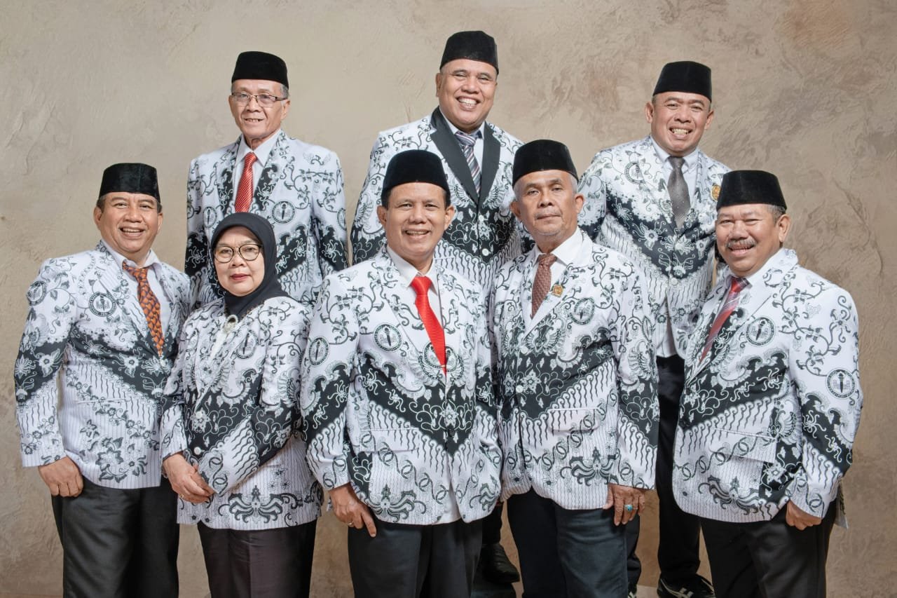 YPLP PGRI Jawa Barat - Portal Resmi Pendidikan Berkualitas & Terpercaya